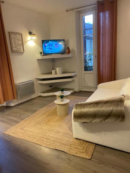 Appartement Douillet Au Coeur De Fayence - 費昂斯