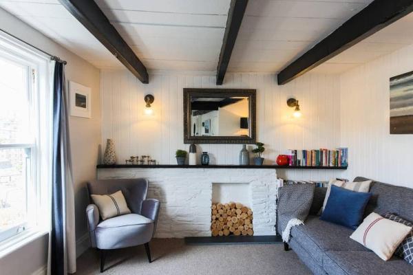 Listed Fisherman's Cottage Mevagissey Sea Views - Mevagissey