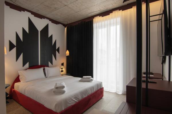 Hotel Bazaar Center - Tirana