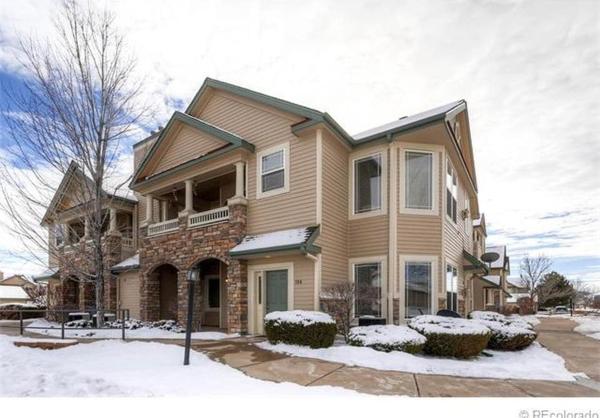 Bright Airy Home With Scenic Views - Lakewood, CO