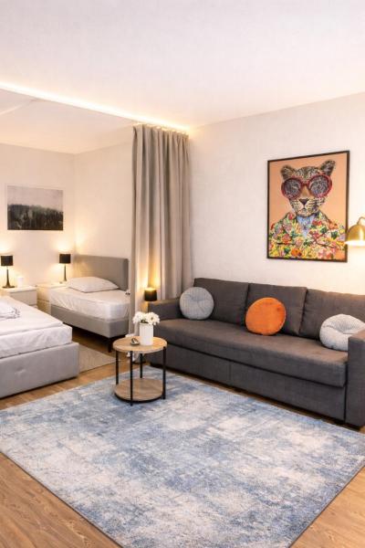 Zentrale Wohnung, 2 Betten,vollmöbliert,nahe Btu,balkon- Parkpkatz Auf Anfrage - Cottbus