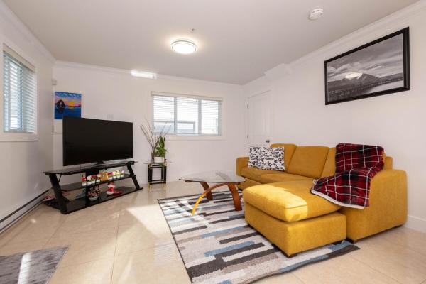 Private 2br 2bath Suite - Sunset Vancouver - West Vancouver