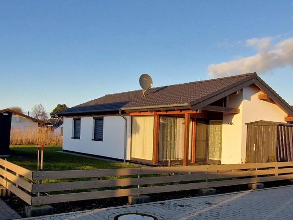 Holiday Home G8 Freistehendes Ferienhaus Mit Gartenhaus By Interhome - Butjadingen