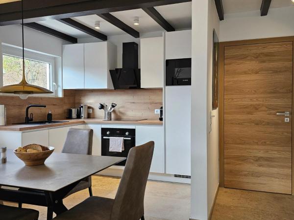Holiday Home Mit Terrasse Und Garten Südeifel By Interhome - Bitburg