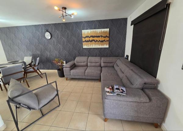 House In Torreón In A Gated Community -We Invoice- - Torreón