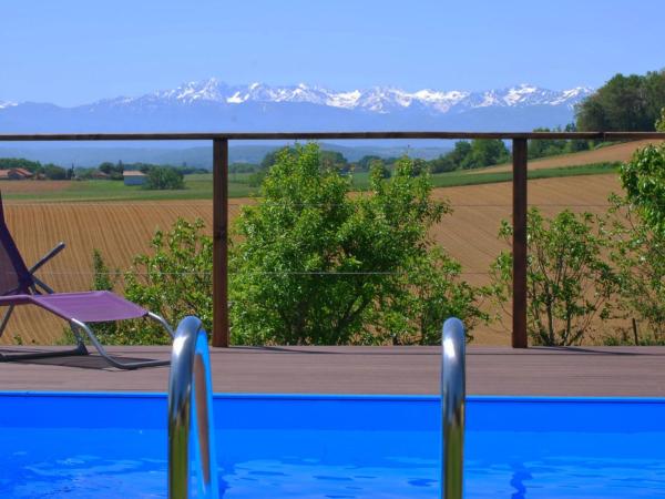 Holiday Home In Sarraguzan Mit Privatem Pool By Interhome - Gers