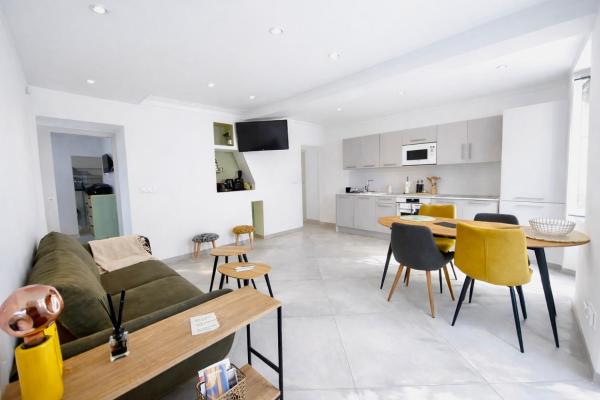 Appartement T3 Place Du Marché - Bastia