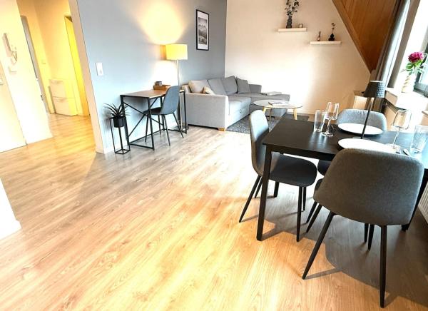 City Apartment, Parkplatz, 2 Balkone, Wi-fi, Tv - Rheda-Wiedenbrück