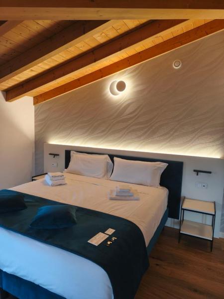 4 Elementi Relais B&b Lonato Del Garda - Lombardy
