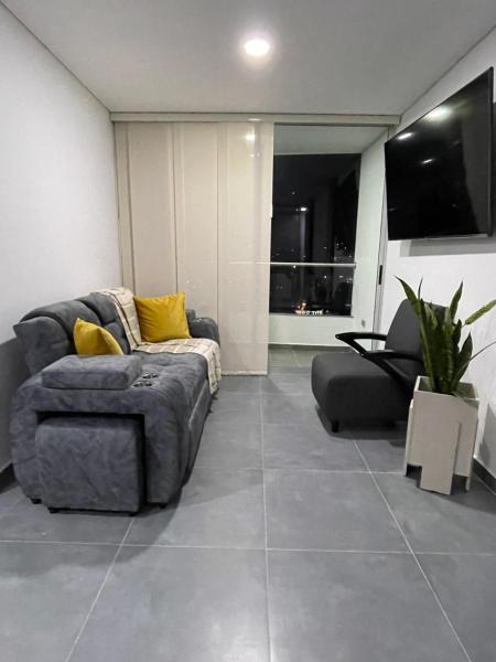 Amplio Y Acogedor Apartamento En Sabaneta Cerca Al Parque - La Estrella
