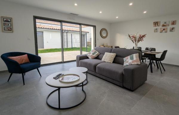 Home Family - Poitiers