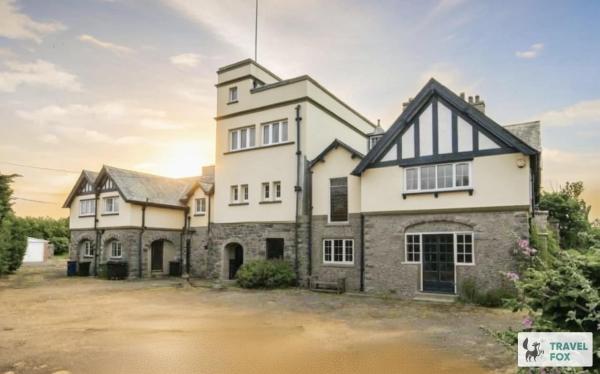 The Plas - Rhosneigr Manor House - Trearddur Bay