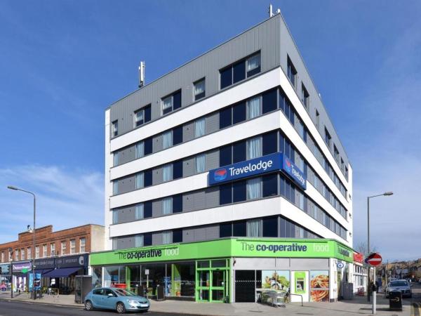 Travelodge London Raynes Park - London