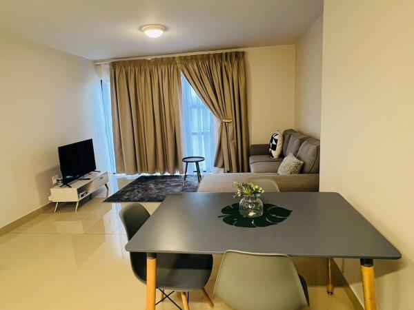 Stylish Holiday Home By The Coast - Umhlanga