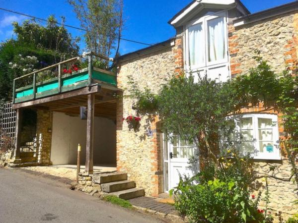 Finest Retreats - Little Roost - Axminster