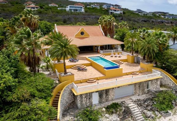 Villa Kas Ku Playa 55 - Coral Estate - Curazao