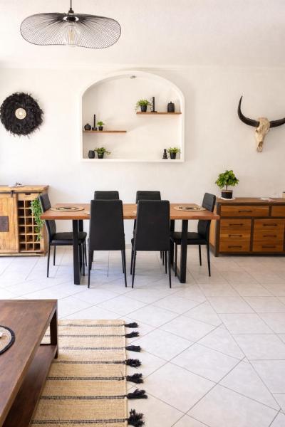 Bali Suite Fréjus - T3 Climatisé - Jardin - Piscine Résidentielle - Parking - Fréjus