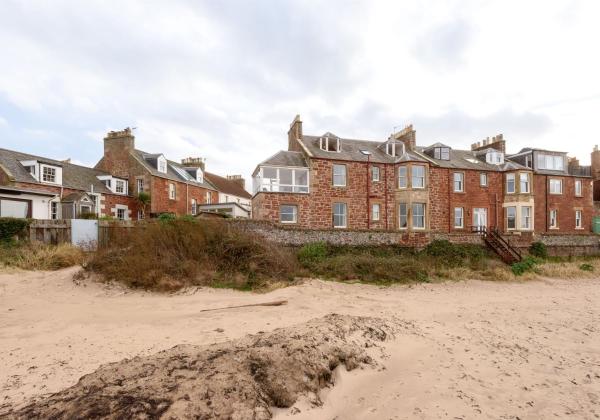 Sandy Neuk - North Berwick