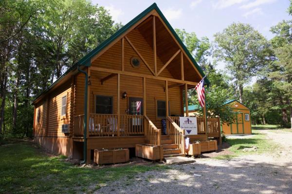 Charlie Long Cabin - Active Heroes - Mount Washington, KY