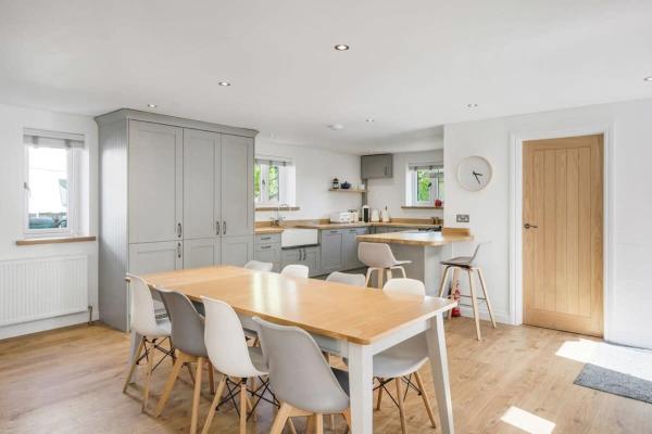 Modern Home In Bude Private Parking & Garden - Bude
