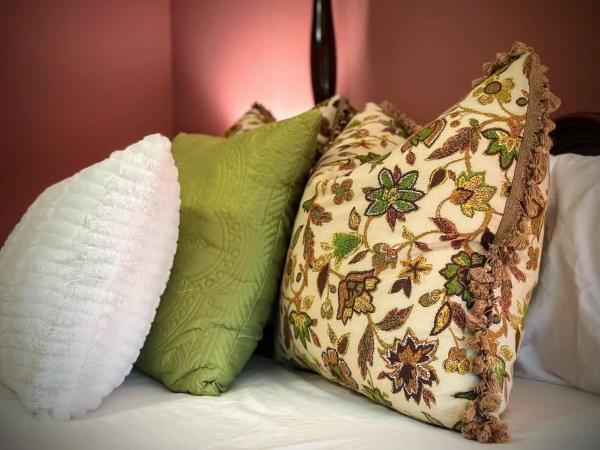 Magnolia Suite- The Belvedere Inn - State of New York