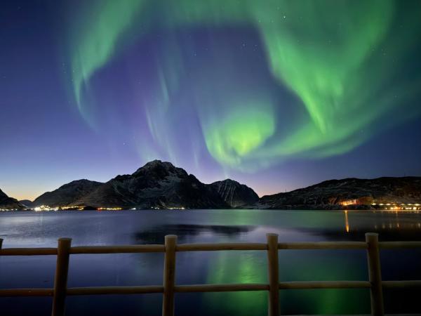 Modern Seafront Cabin With Sauna 8 Mins To Leknes - Norvège