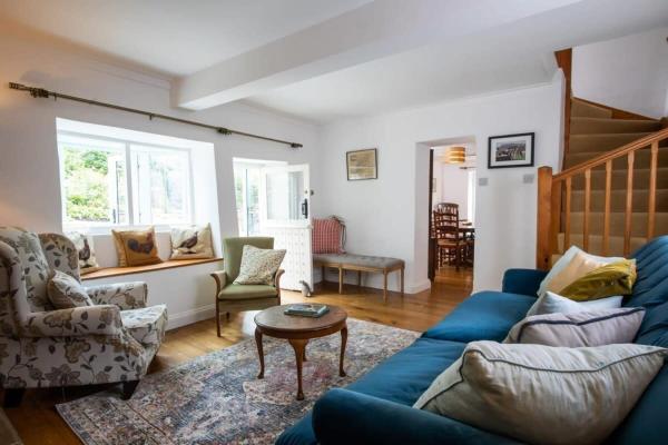 Beautiful Cotswolds Cottage & Garden - Nailsworth