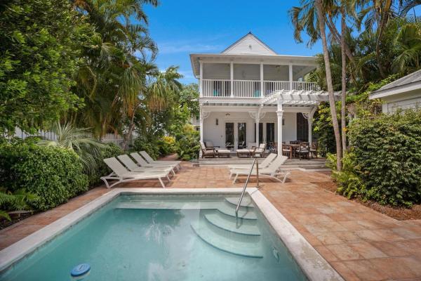 Queen Emma - Key West, FL