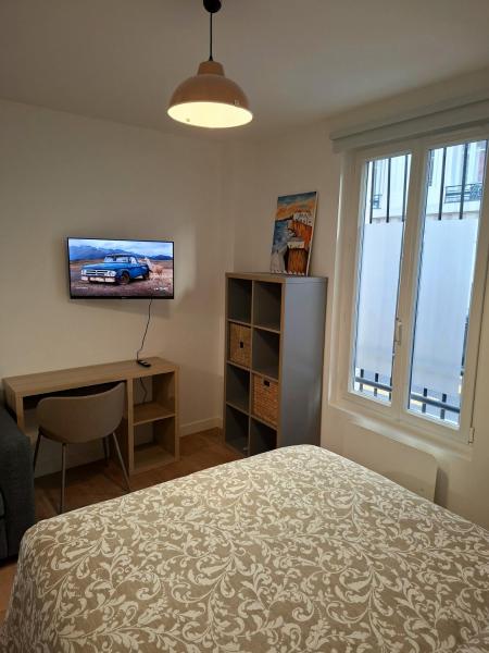 Charming Paris Nest Near Montmartre - Moulin Rouge