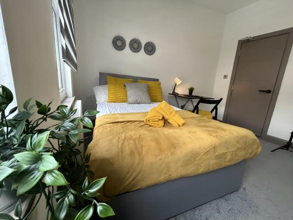 S1 Ensuite Room Shared Kitchen & Living Area, Nhs & Contractor Friendly - Kent