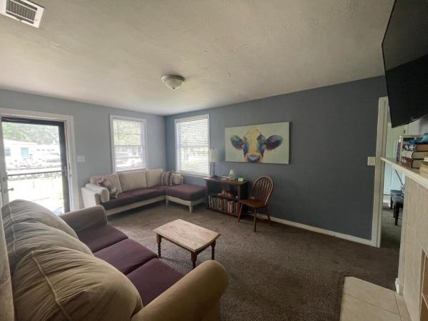 Quiet Retreat Not Far From Downtown Jax - Jacksonville, FL