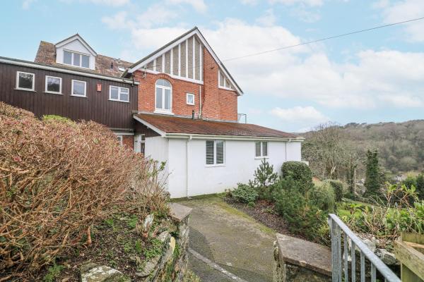 1 Hazeldene - Salcombe
