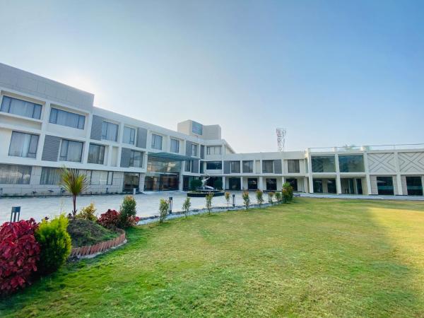The Manak Bagh - Sehore