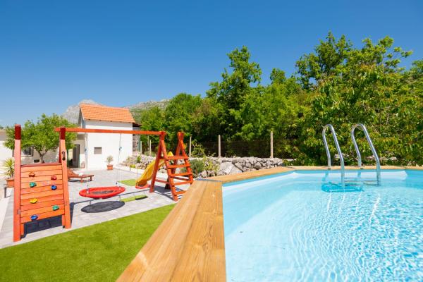 Nika Vacation House - Drvenik
