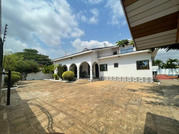 Nteasee House Bed & Breakfast - Accra