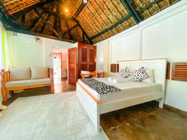 Palm Villa At Villa Sol - Kenia