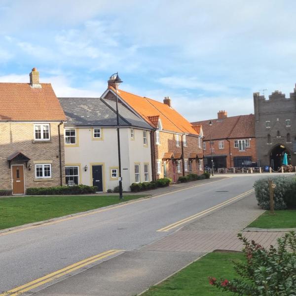 Corner Cottage - Part Of The The Bay Filey Holiday Village With Pool, Gym And Direct Beach Access, Pub, Restaurant, Tennis And Meadows Walks - Filey