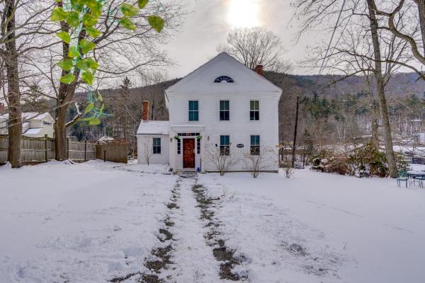 Hike, Fish & Ski: Riverside Barn Loft In Lee - Monterey, MA
