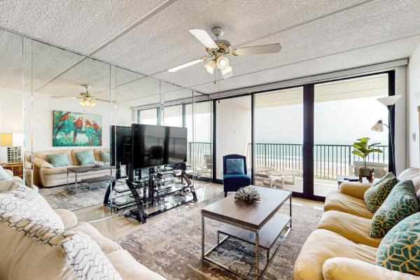 Shorefront 2br, Luxe Perks: Suntide Iii - Unit 704 - South Padre Island
