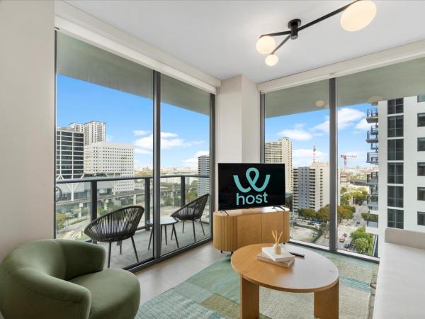 Central Downtown Condo - Rooftop Pool Access - Miami