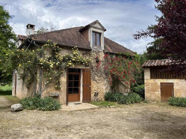 Gîte En Pierre Avec Jardin Et éQuipements Modernes - Fr-1-616-524 - Périgueux