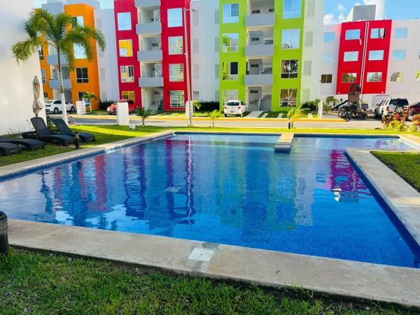 Cancún Cómodo Depto 2 Recámaras Con Alberca - Cancún
