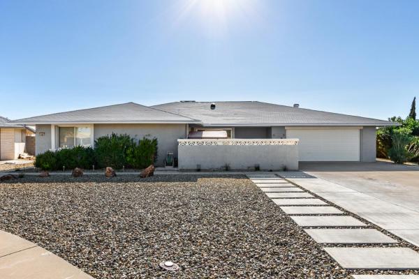 Naturally Modest & Quiet - Glendale, AZ