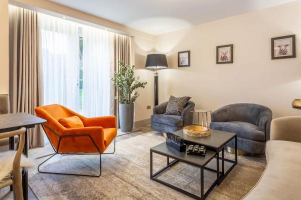 Arran Shores Luxury Shorefront Garden Terrace Apartment 7 - Brodick