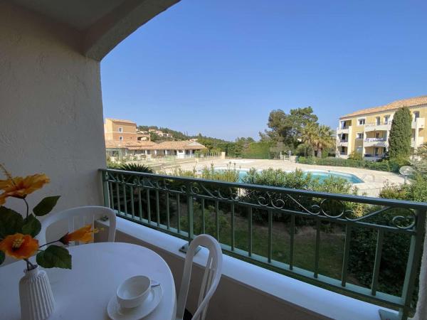 Is100-122 Les Issambres Appt 2 Pièces 5 Couchages Avec Piscine Et Parking - Saint-Aygulf