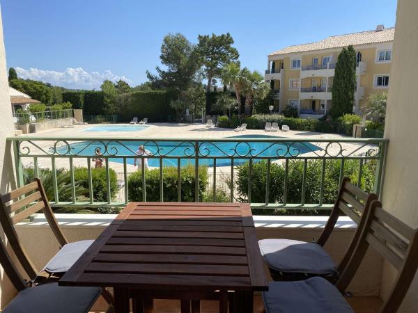Is100-123 Les Issambres Appt 2 Pièces 4 Couchages Piscine Et Parking - Roquebrune-sur-Argens