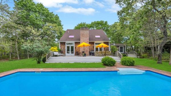 Villa Willow & Waves - East Hampton, NY