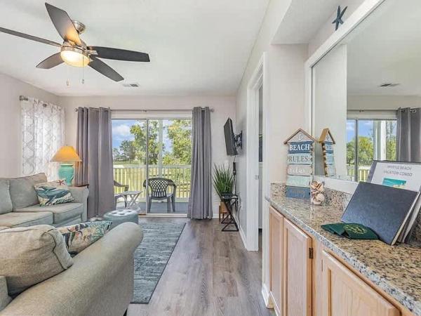 River Oaks Condo-king Bed, Balcony, Pools+hot Tub - Myrtle Beach, SC