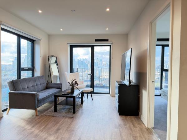 Silver Apartments Excel - Woolwich