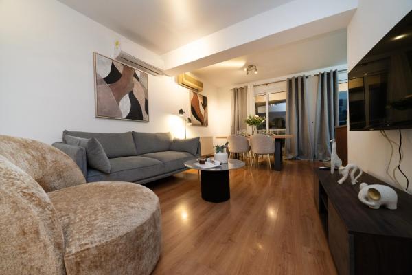2 Bedroom Flat In Center - Cyprus